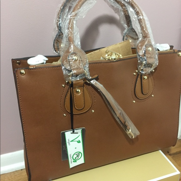 isabelle | Bags | Nwt Isabelle Large Tan Rectangular Satchel | Poshmark